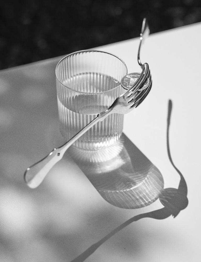 Mélyfúrás a drogfüggőségbe – Tombor Zoltán fotókiállítása a Capa Központban