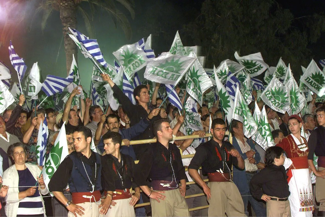 "Ίντα θέλουν στην Αθήνα; Να πυροβολάμε σκόπιμα;" - Όταν ψηφίστηκε ο ...