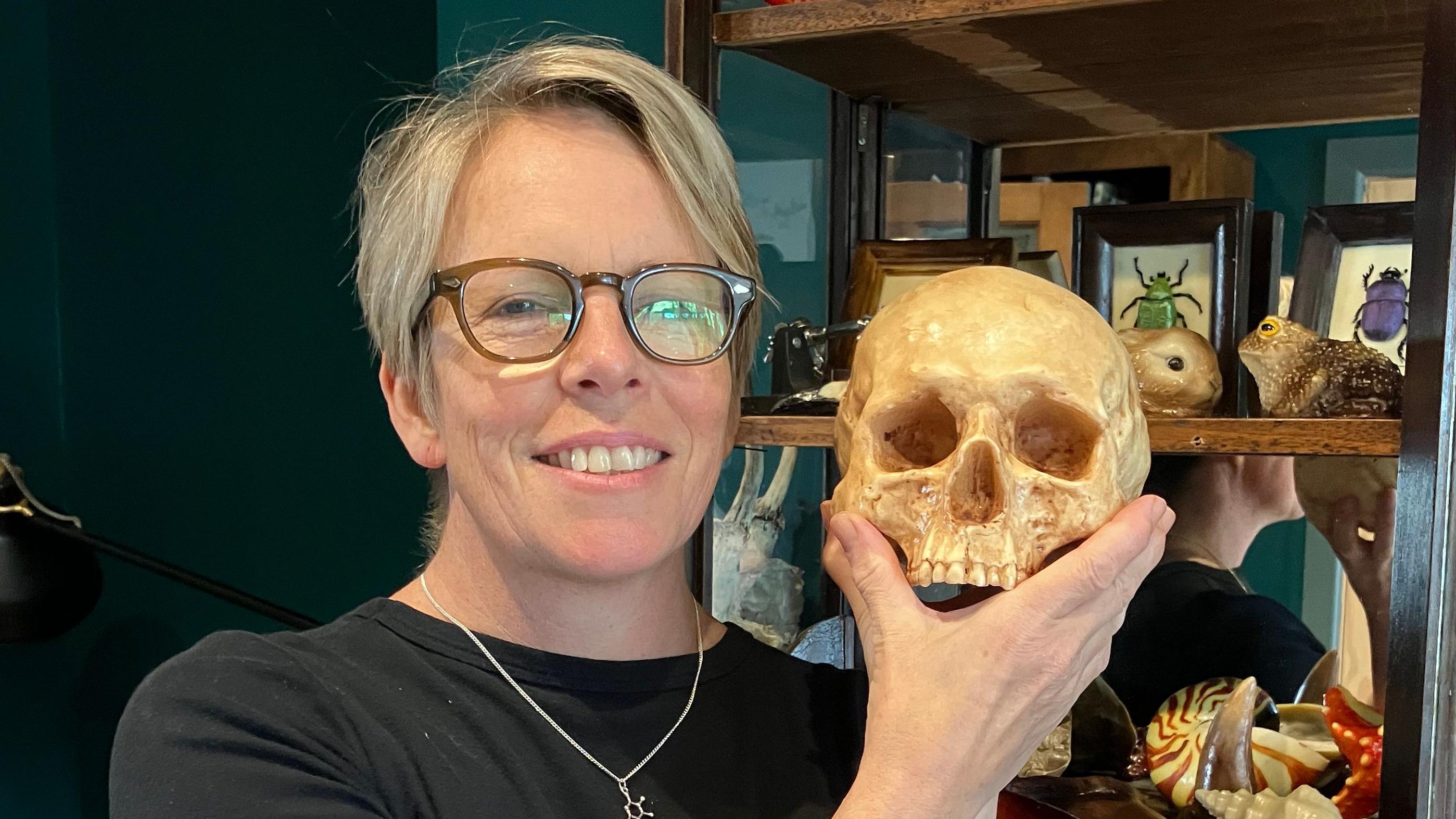 'Horror chocolatier' makes gory Netflix film props