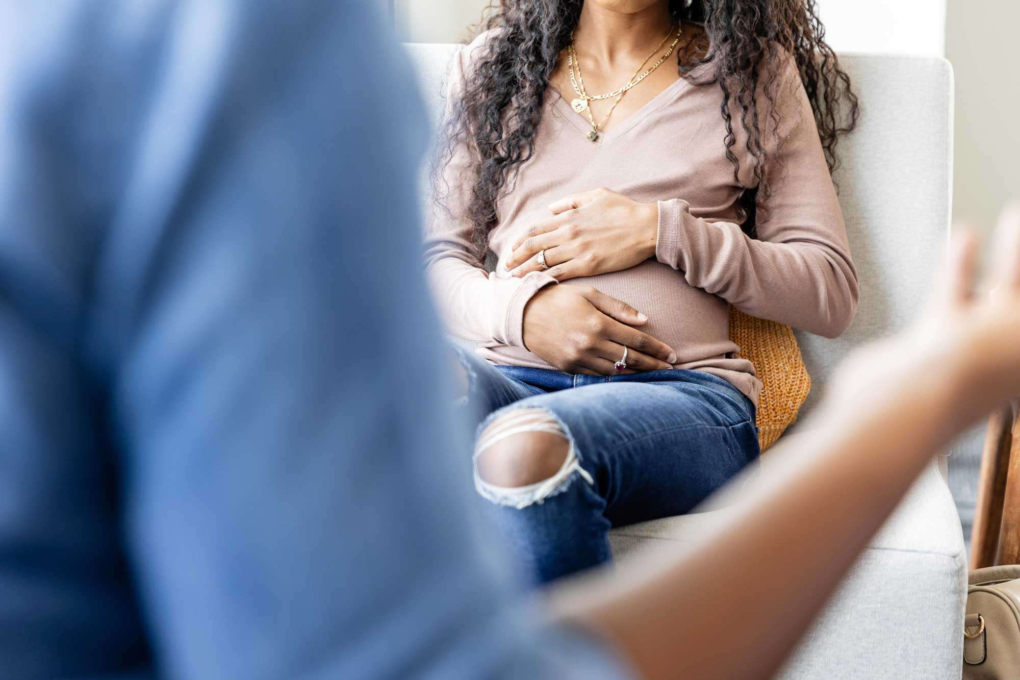 Woman Says Her Boyfriend’s Parents and Siblings Are Furious She Didn’t Tell Them She Was ...