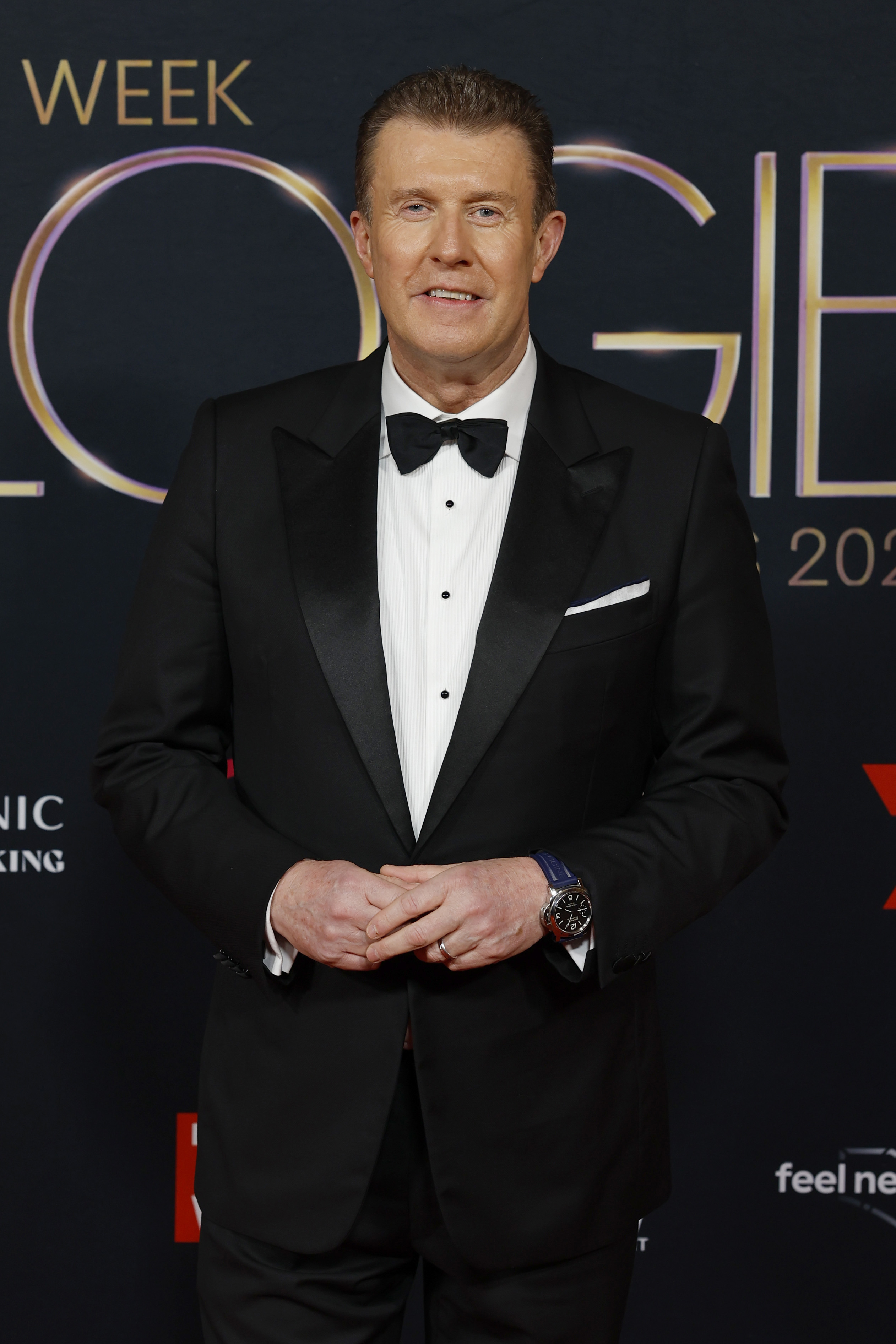 9News presenter Peter Overton undergoes gruelling operation after fall ...