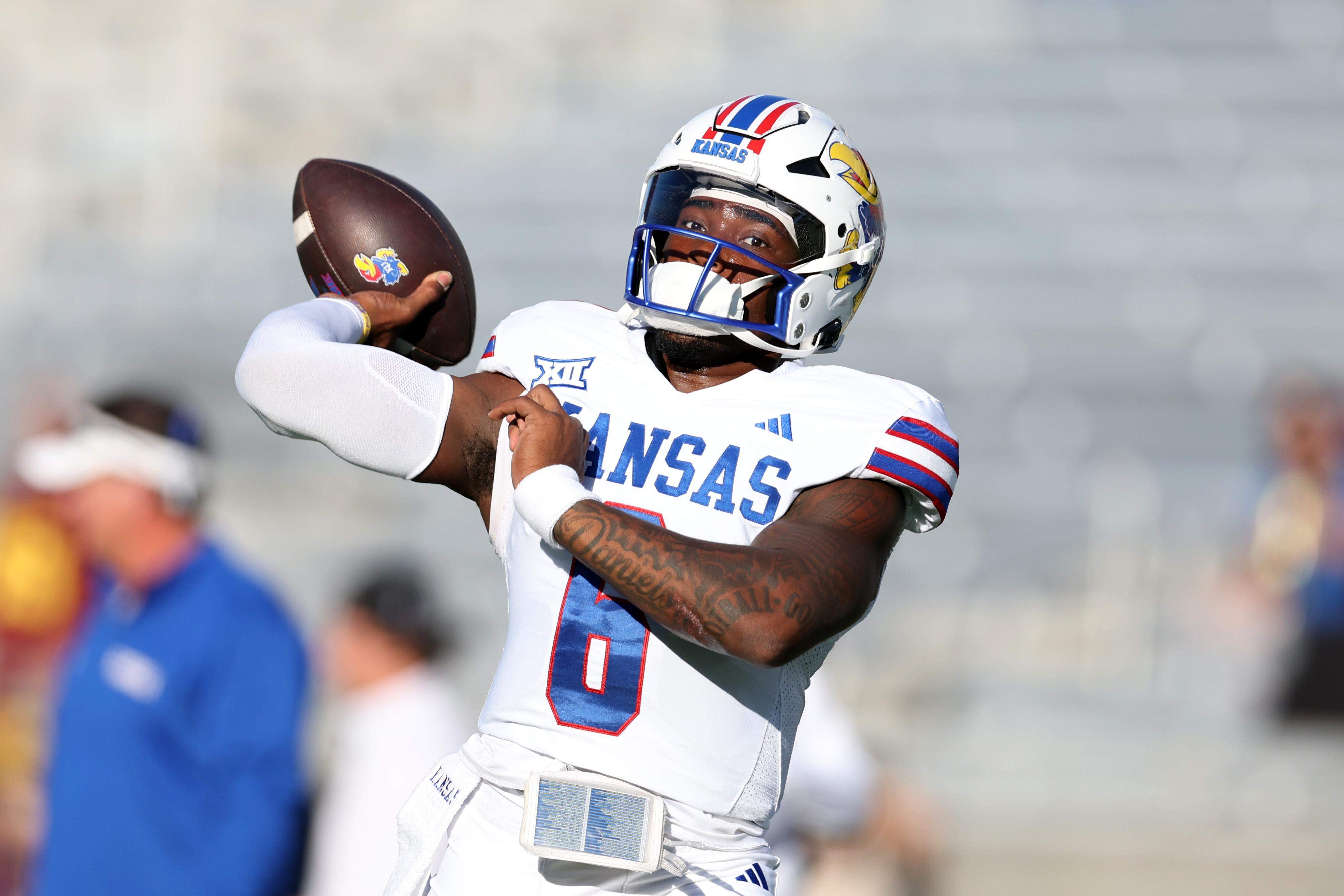 Kansas Jayhawks falter in final moments, fall to Arizona: Here are the ...