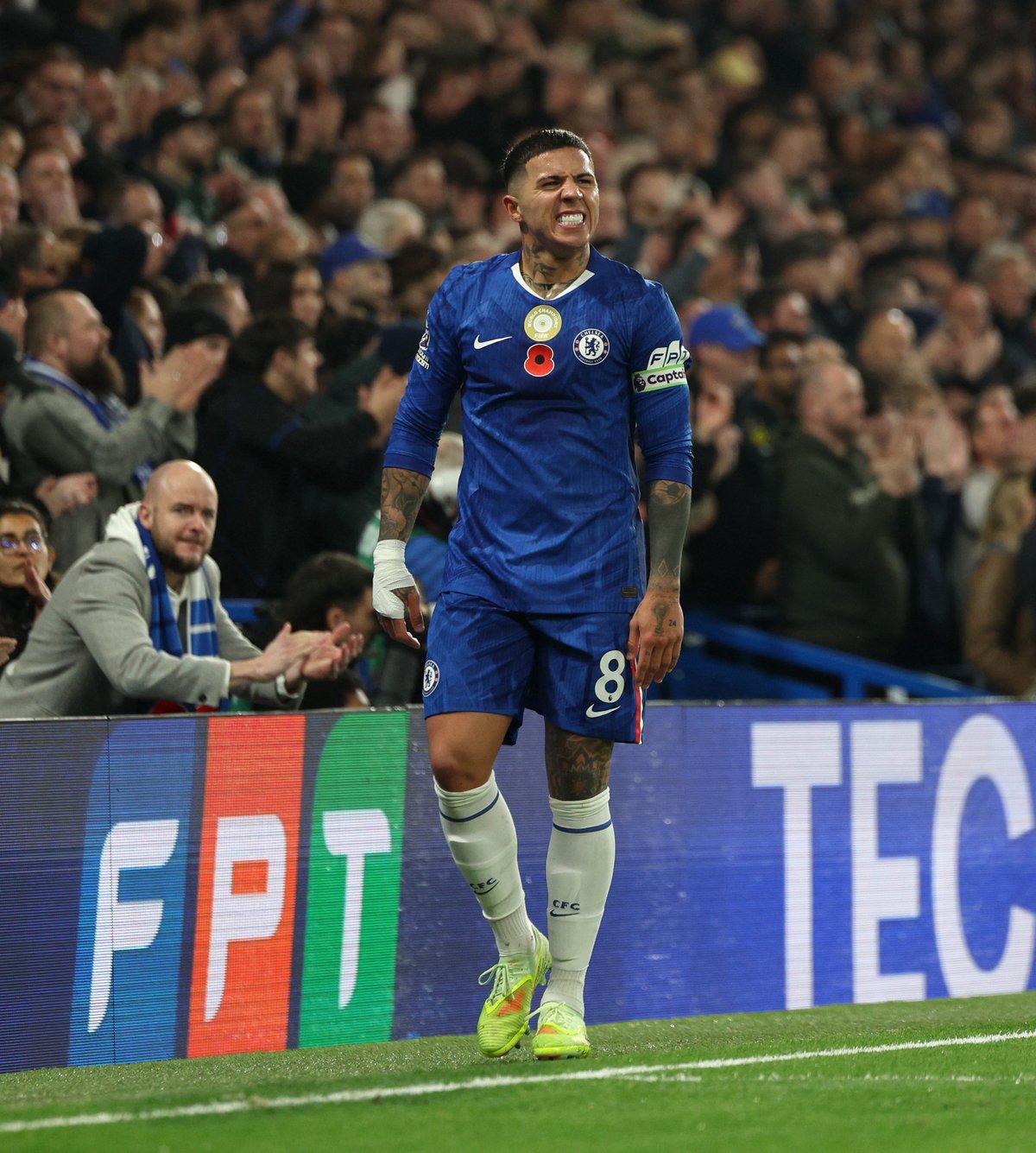 Chelsea star issues surprise injury update after substitution request