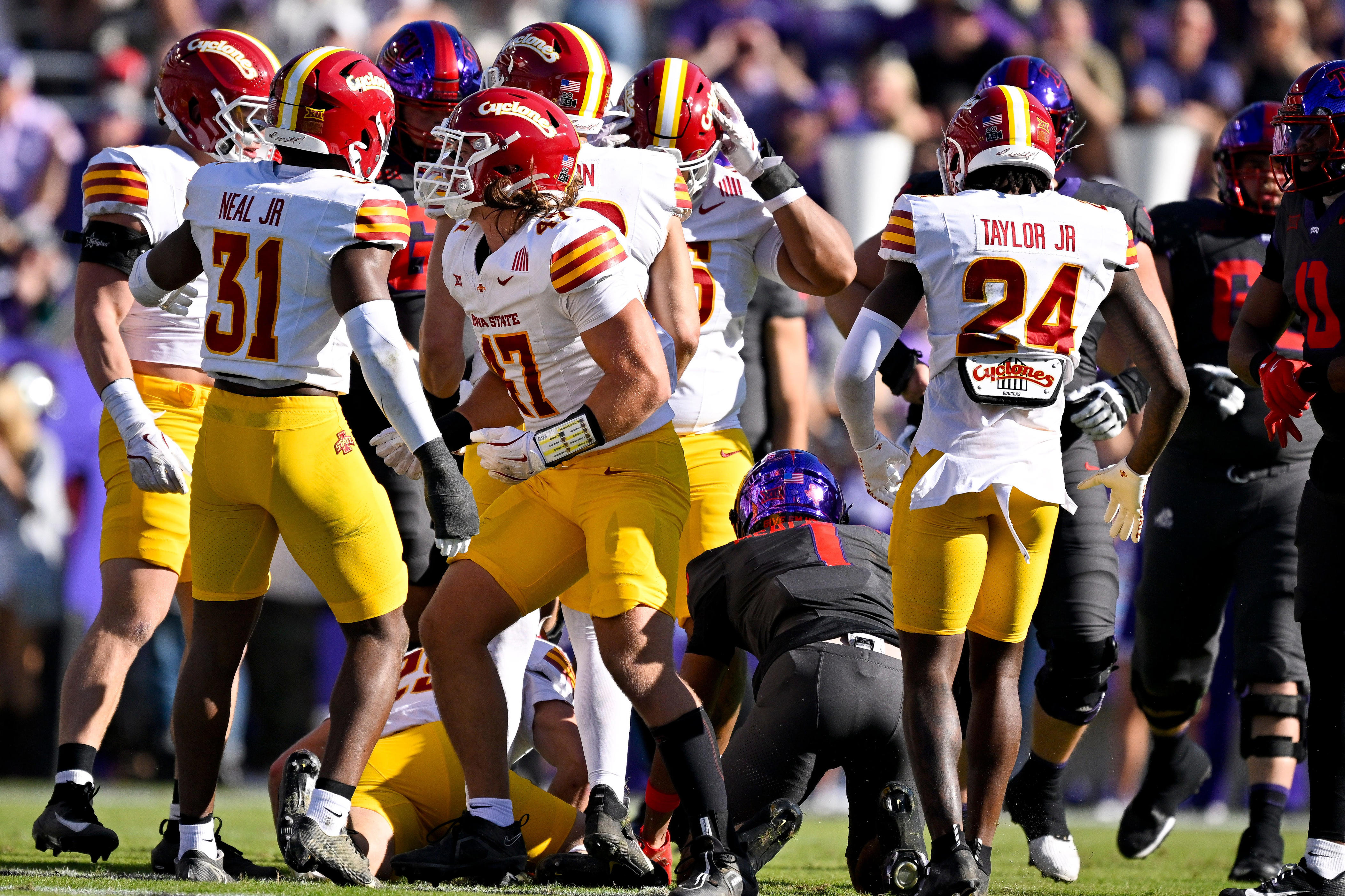 Aiden Flora delivers for Iowa State football vs TCU to snap four-game ...