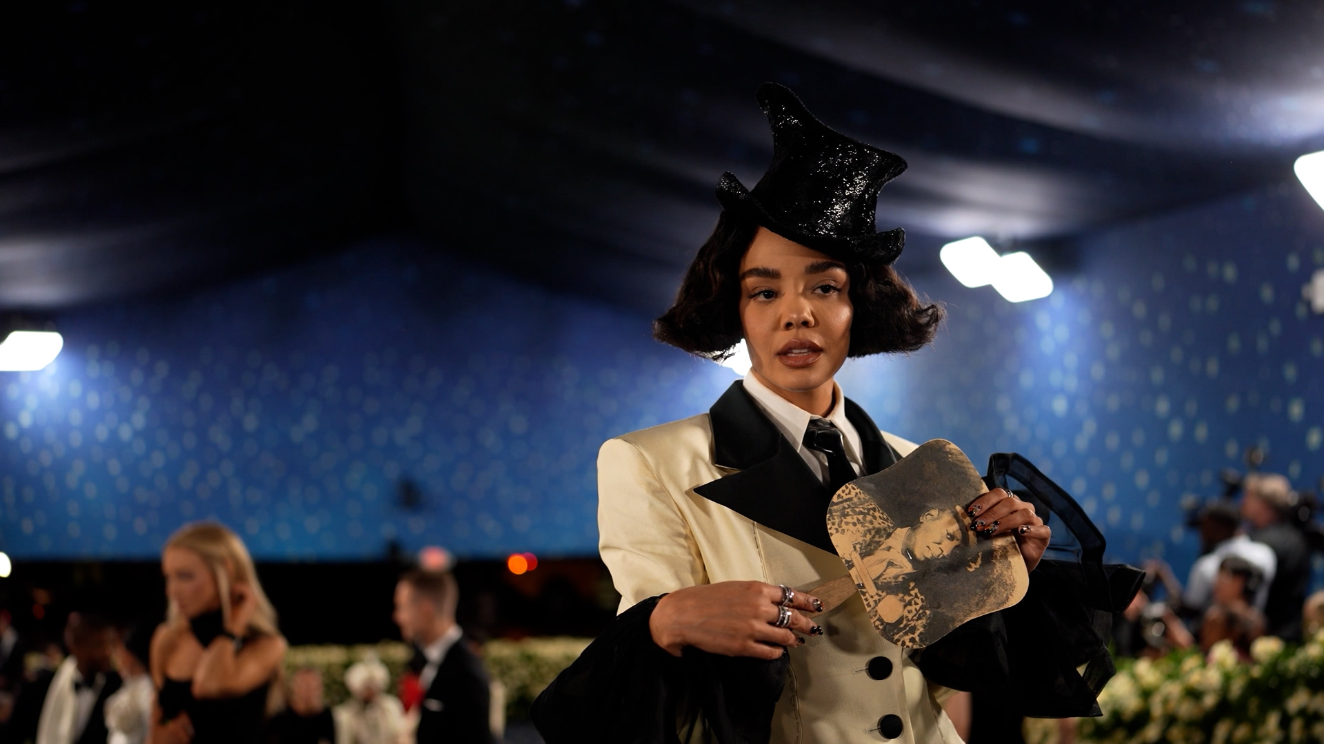 L'evoluzione della moda di Tessa Thompson è una masterclass nel ...