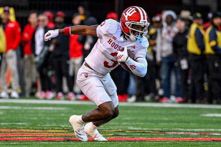 Omar Cooper Jr.'s wild toe-tap TD saved Indiana's undefeated season