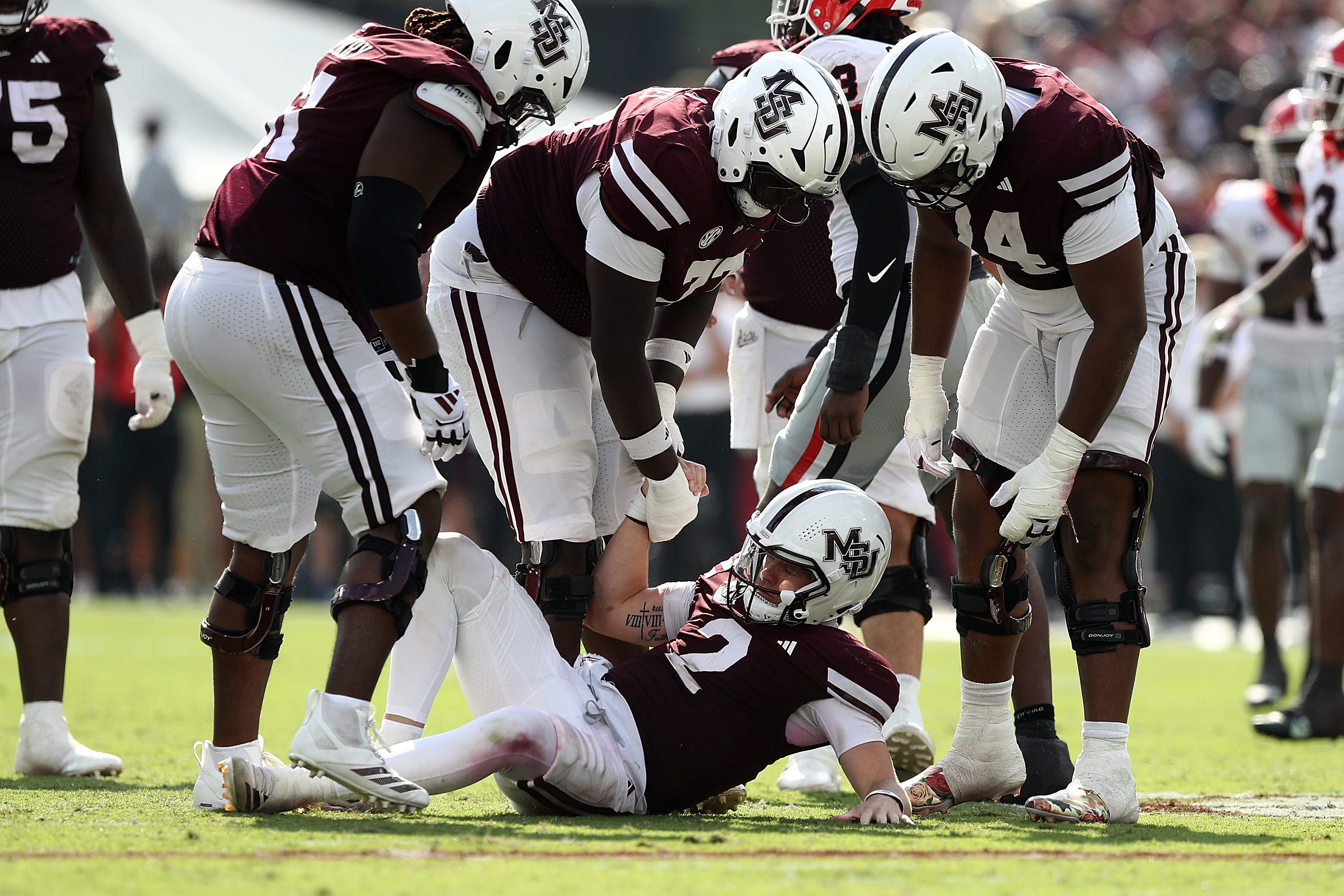 Jeff Lebby gives Blake Shapen, Isaac Smith injury updates after ...