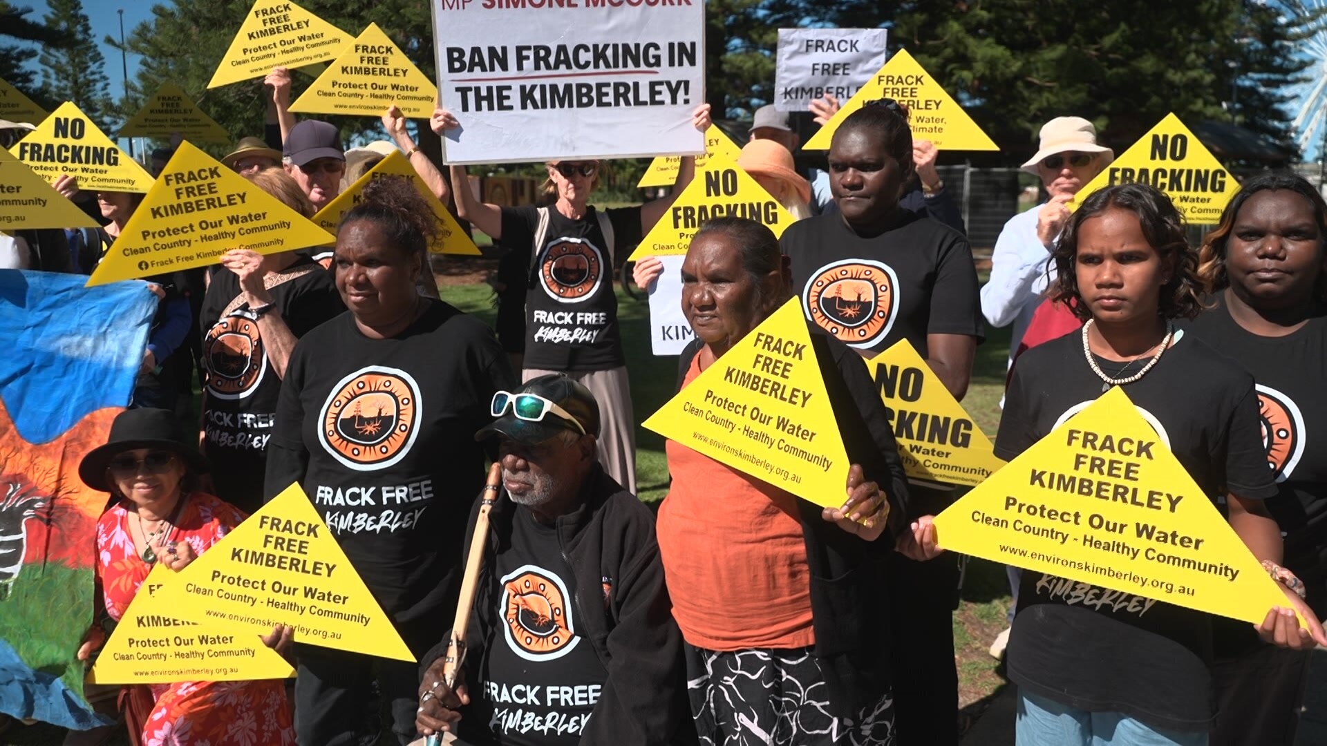 Labor Party members vote for fracking ban to be extended across all ...