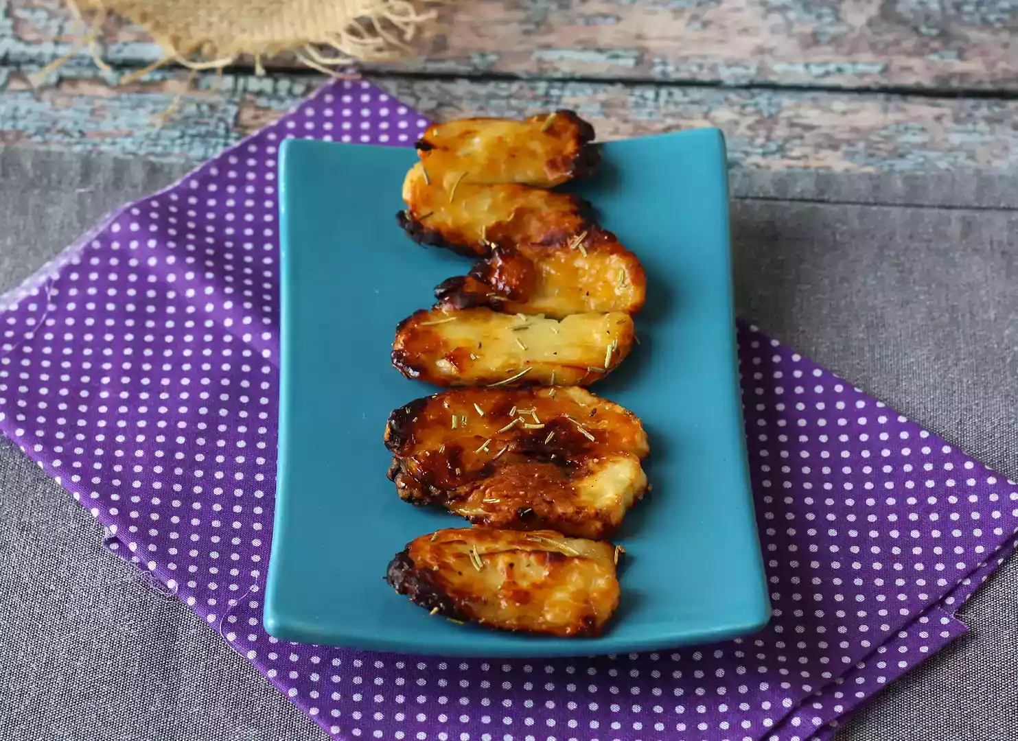 Honey halloumi grilled with airfryer