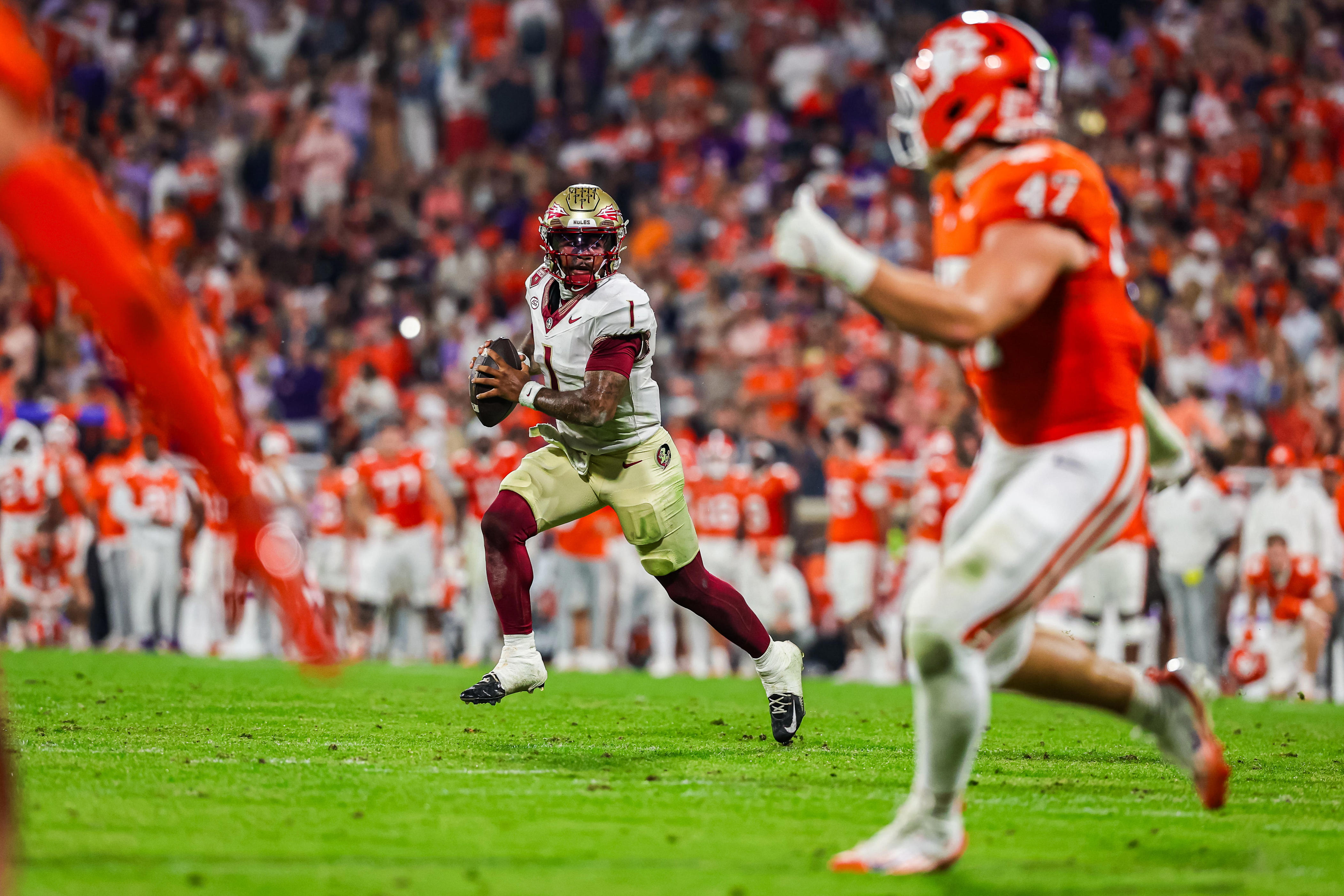 FSU football falls flat in disastrous 24-10 loss to Clemson, drop to 4 ...
