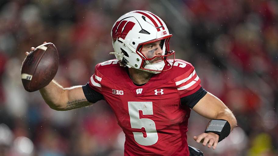Carter Smith makes one thing abundantly clear in Wisconsin's huge upset ...