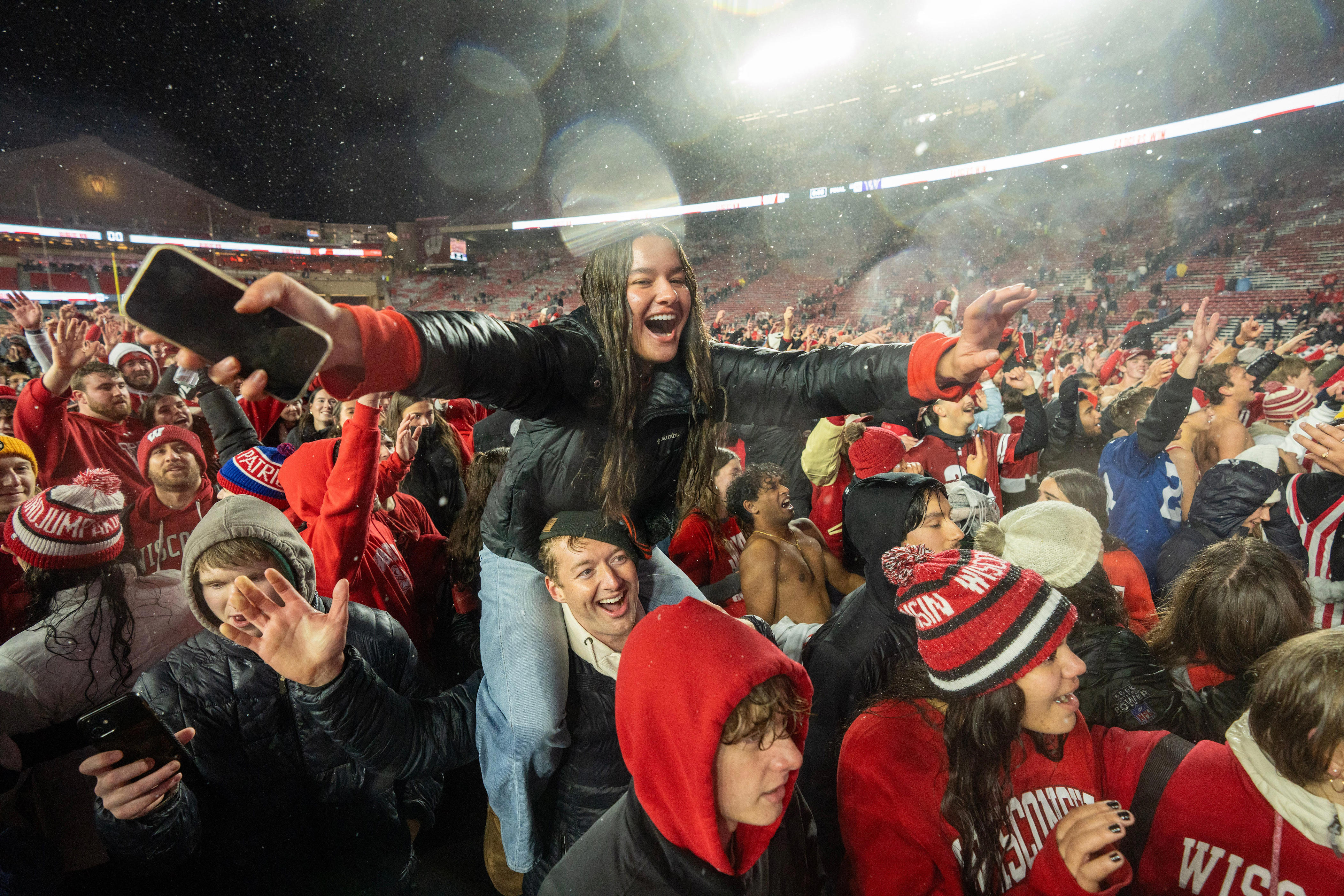 Five takeaways from Wisconsin's 13-10 win over Washington at Camp ...