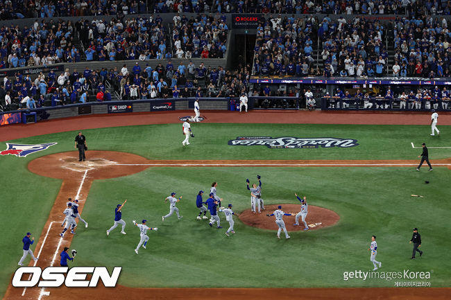 150km 포크볼 꿈꾸던 소년→월드시리즈 MVP…그 곁엔 늘 ‘야다 오사무’가 있었다”