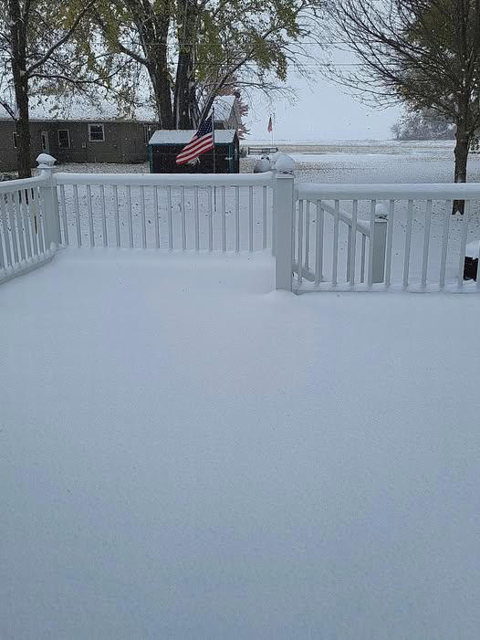 PHOTOS: Parts of Iowa seeing first snowfall