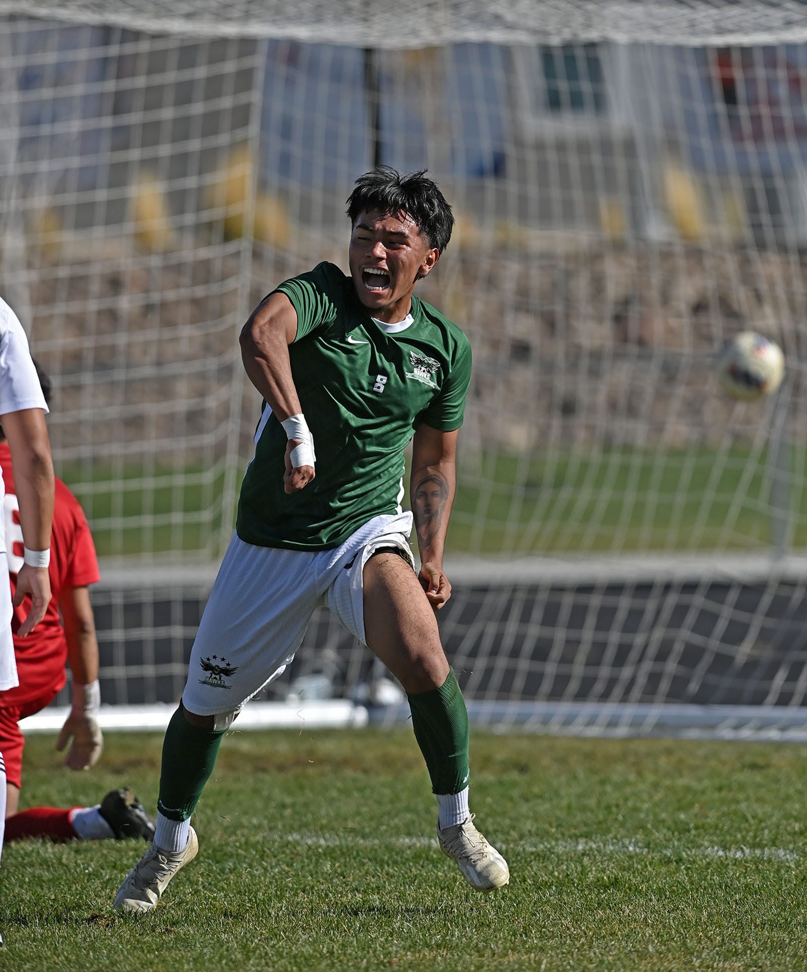 Hug drops state soccer championship to national powerhouse boys team