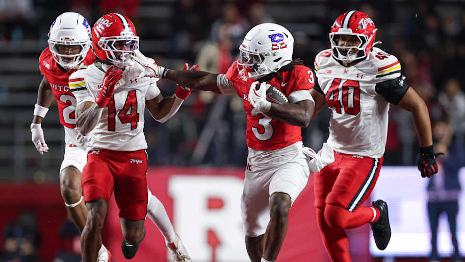 Antwan Raymond Carries Rutgers to Victory Past Maryland, 35-20