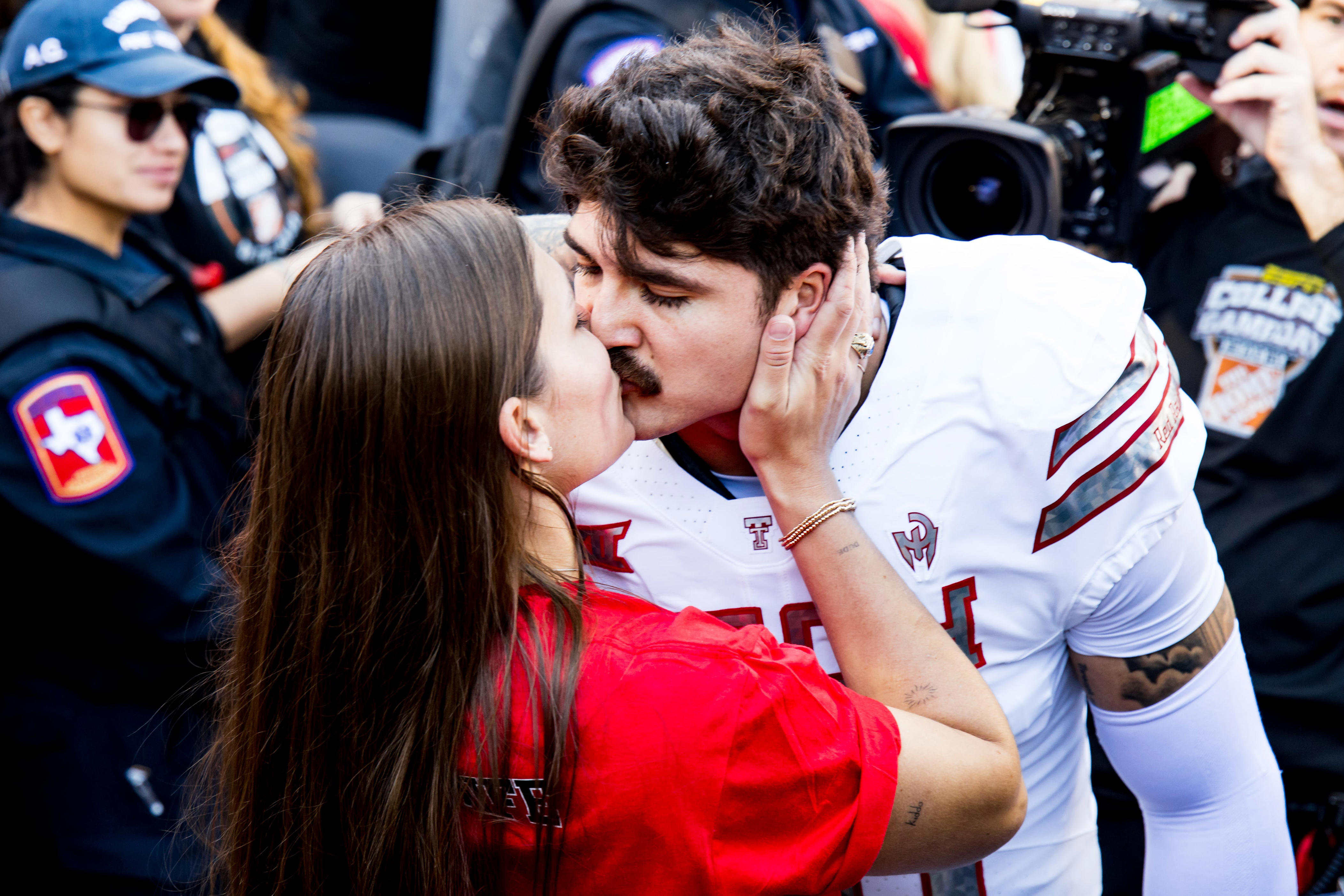 Texas Tech football Heisman hopeful Jacob Rodriguez scores TD as wildcat QB