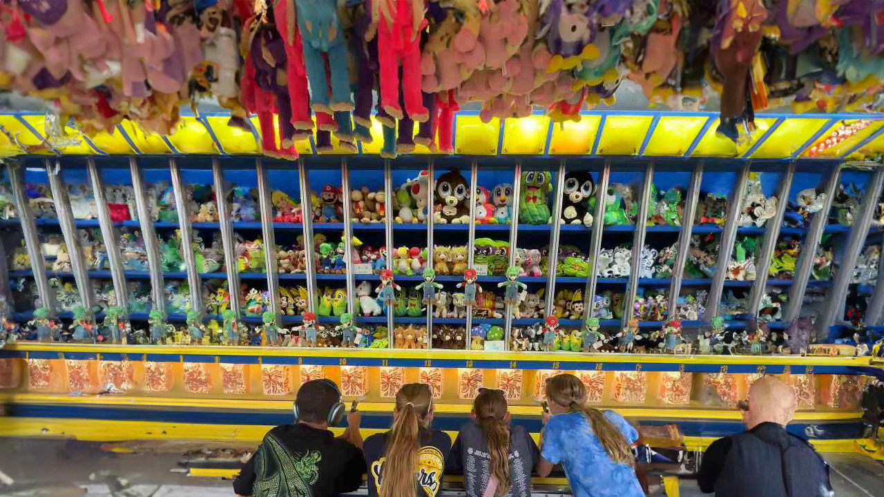 Who’s the Best at Carnival Games?