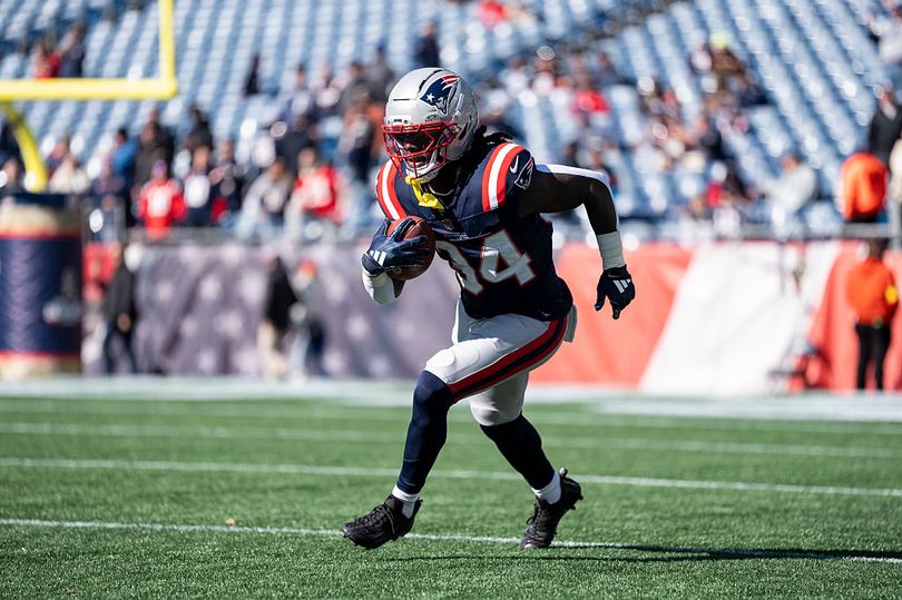 New England Patriots make two additions to active roster for Tampa Bay ...