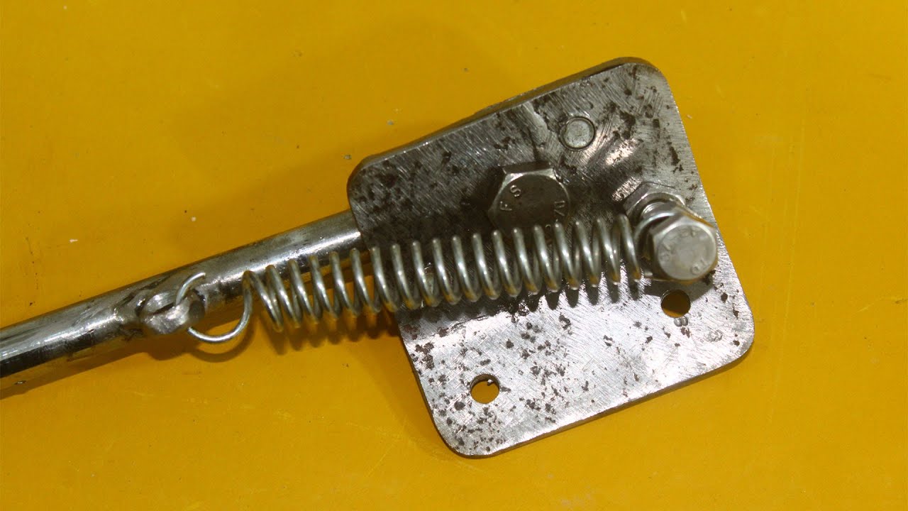 Amazing simple invention for garage door