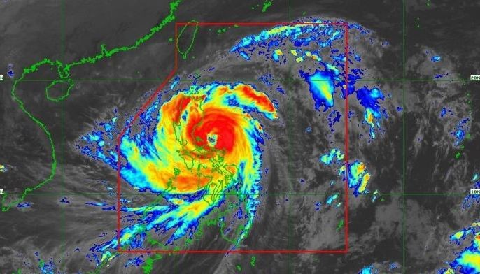 8 areas now under Signal No. 5 as 'Uwan' moves over Camarines Norte
