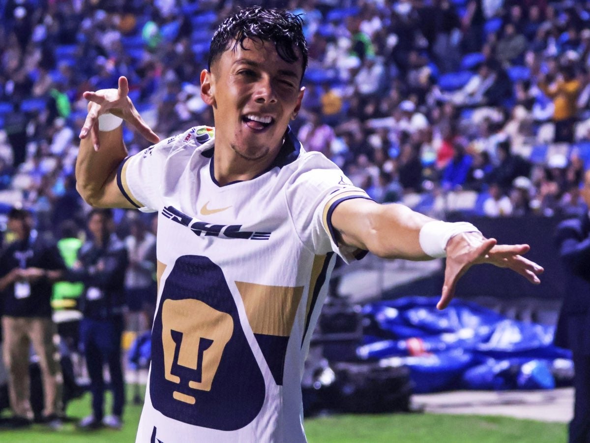 Pumas remonta, califica a Play-in y arrebata liderato a Cruz Azul