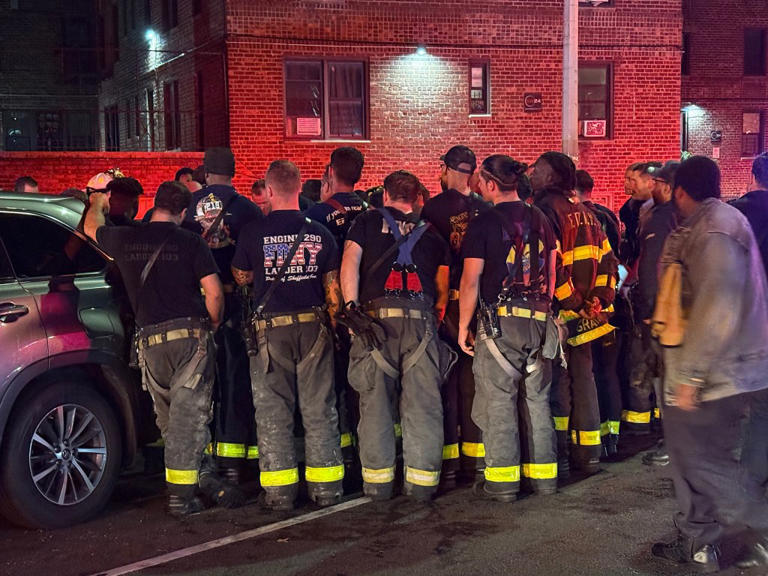 FDNY firefighter Patrick Brady killed battling five-alarm blaze in Brooklyn