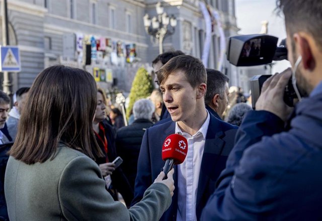 Rubiño desea que los madrileños "no tengan que encomendarse a ninguna ...