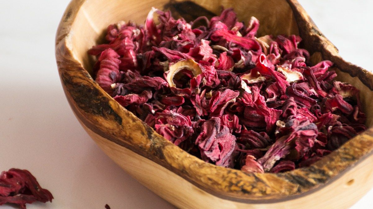 5 powerful dried hibiscus hair mask ideas for faster hair growth