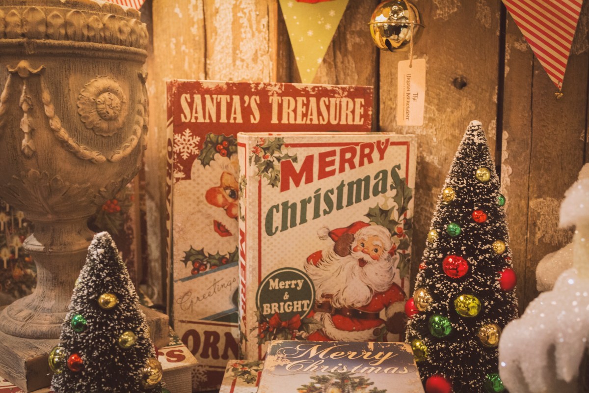 Etsy’s 2025 Holiday Trend Report Is Here—And It’s Pure Festive Inspiration