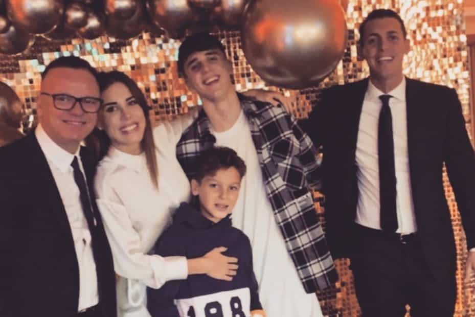 Chi sono i figli di Gigi D’Alessio avuti da tre donne diverse, dalla ...