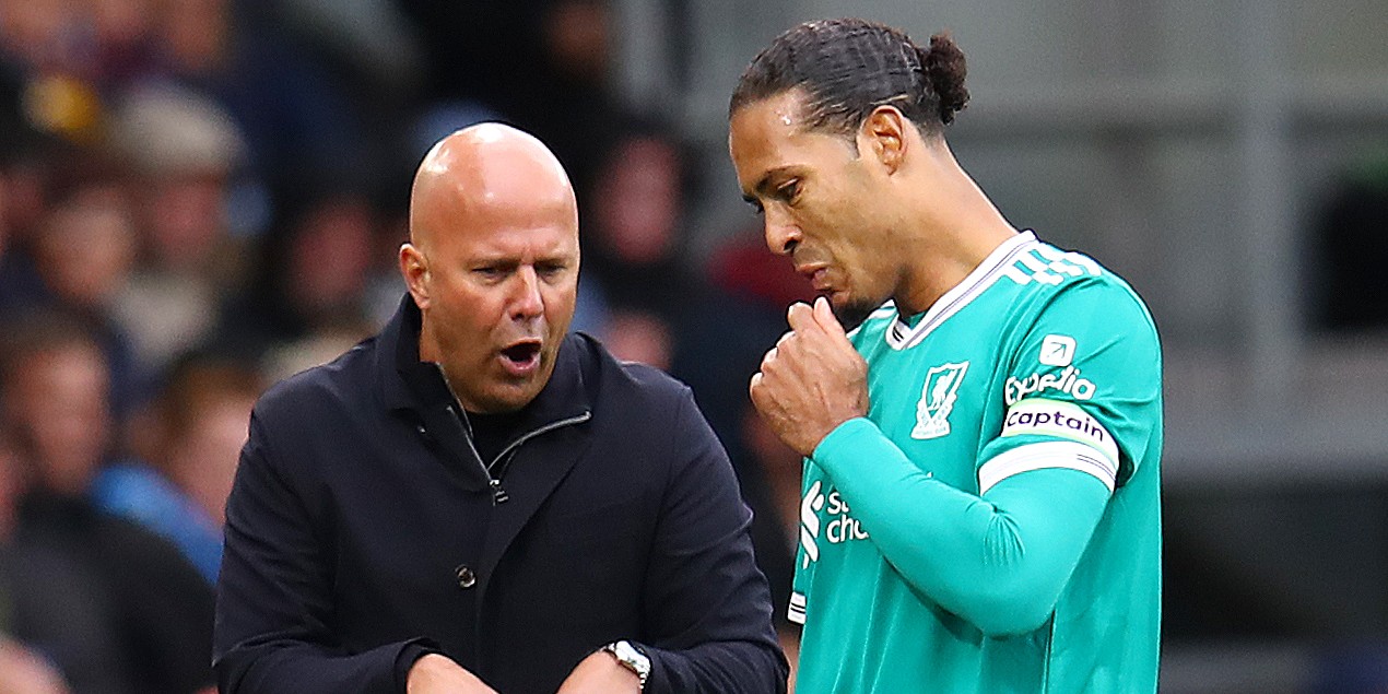 Van Dijk in de bres voor Slot: 'Die vraag was respectloos'
