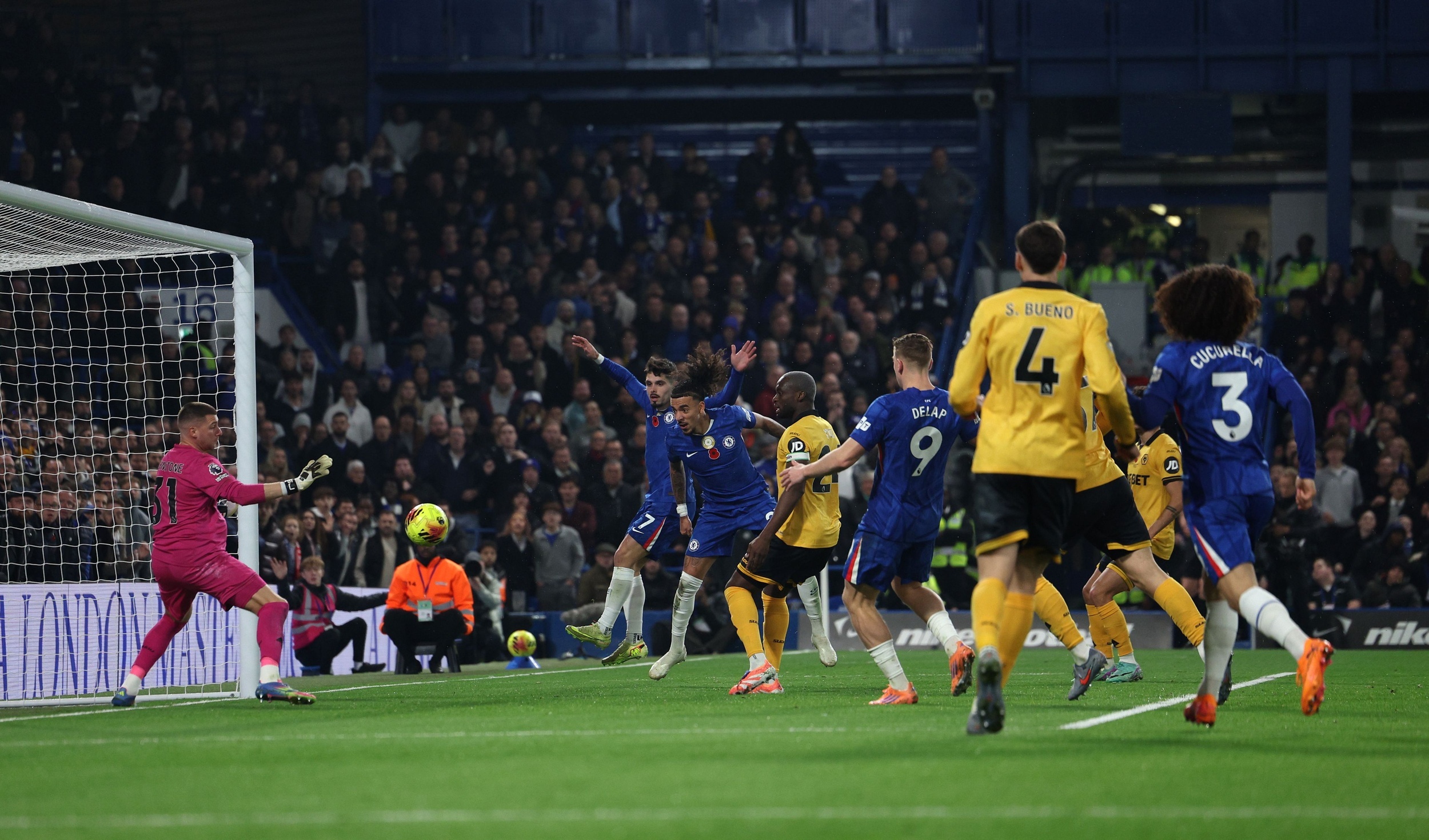 'Classic Enzo Maresca' – Sky pundit explains how Chelsea manager used favourite method to break ...