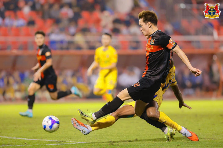 Công An TP.HCM - Ninh Bình (19h15): Chủ nhà chấm dứt chuỗi bất bại của ...