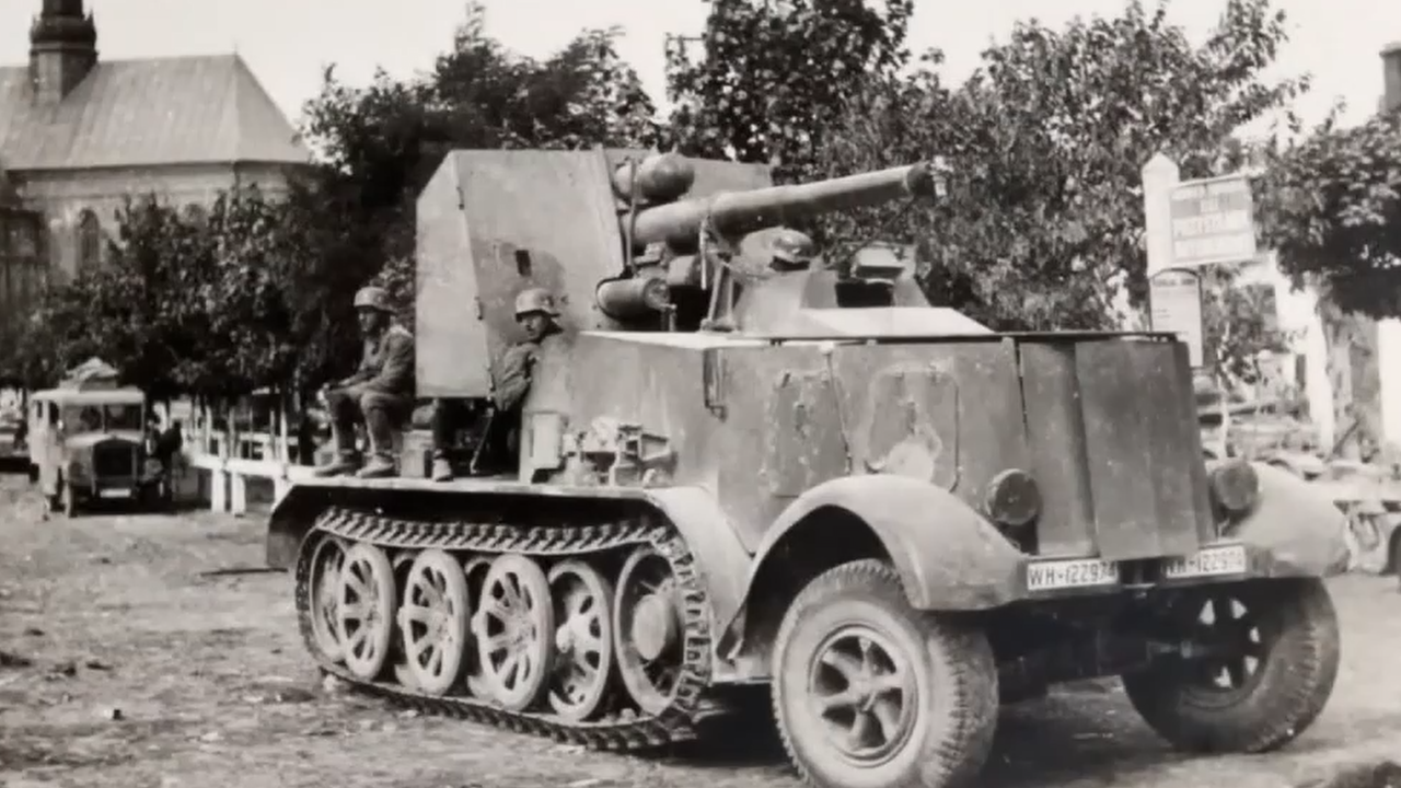 The Anti-Aircraft Gun That Became a Tank Killer