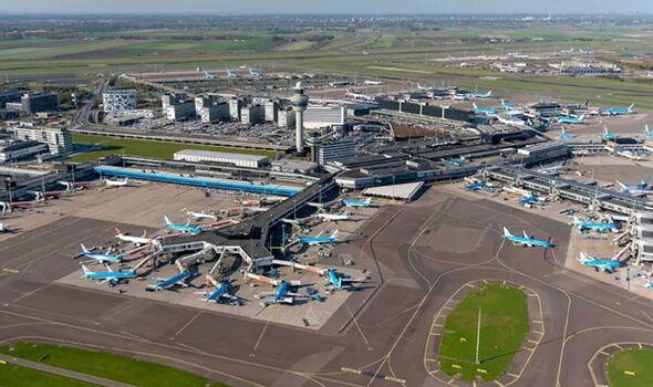 The world's top 10 airports for business travel - none of them are in ...