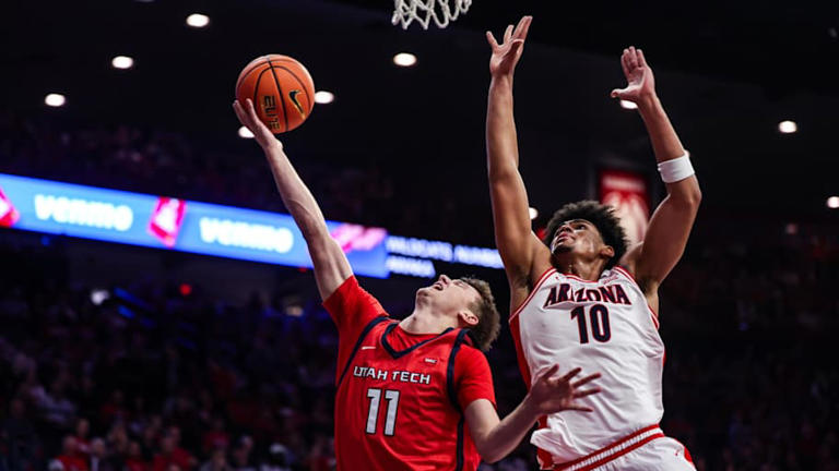 Arizona Freshman Bounces Back in Home Debut