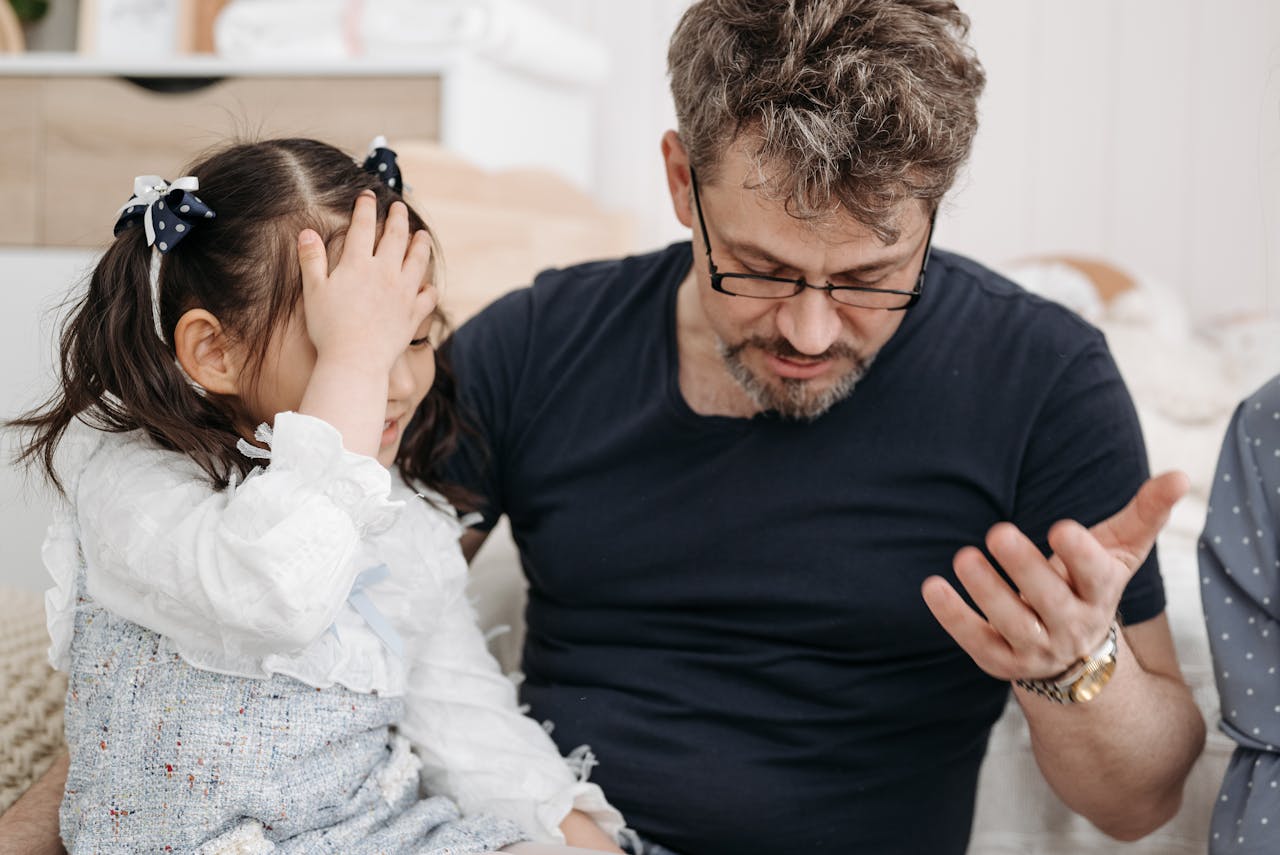 13 things helicopter parents do that make their kids resent them later