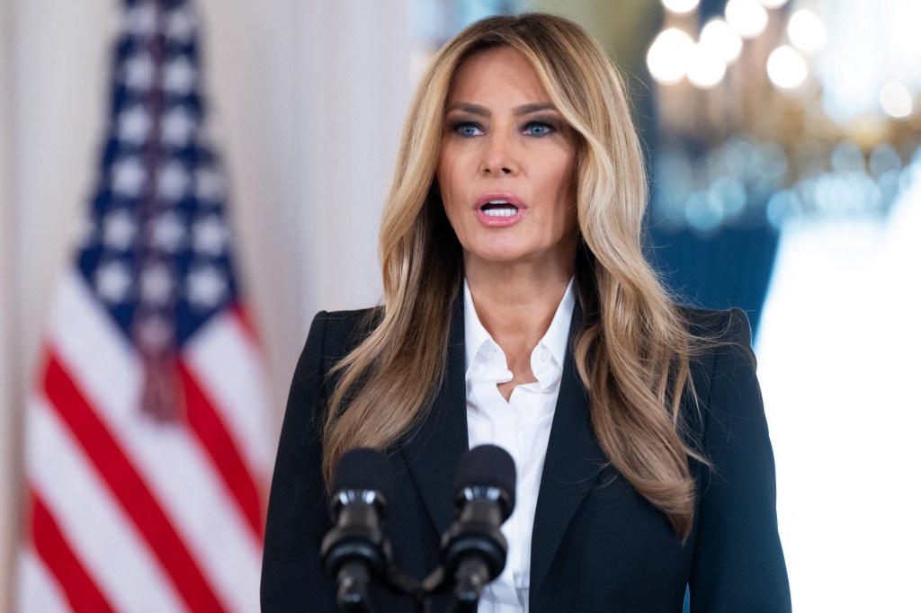 Writer says the Trumps want to sue him for $1,000,000,000 over Epstein ...