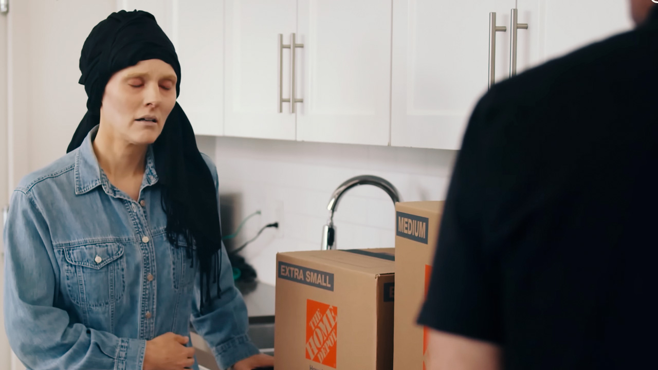 Husband leaves wife with cancer 💔