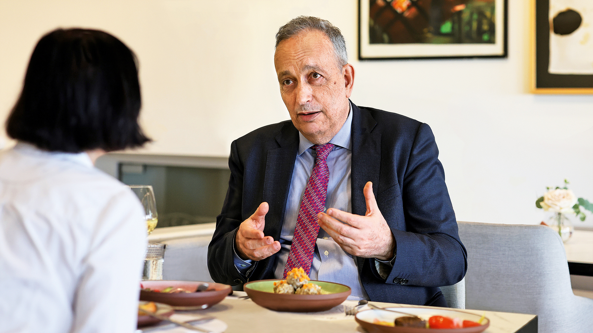 Αντώνης Ρεγκάκος: Να αλλάξουμε τη διδασκαλία των αρχαίων