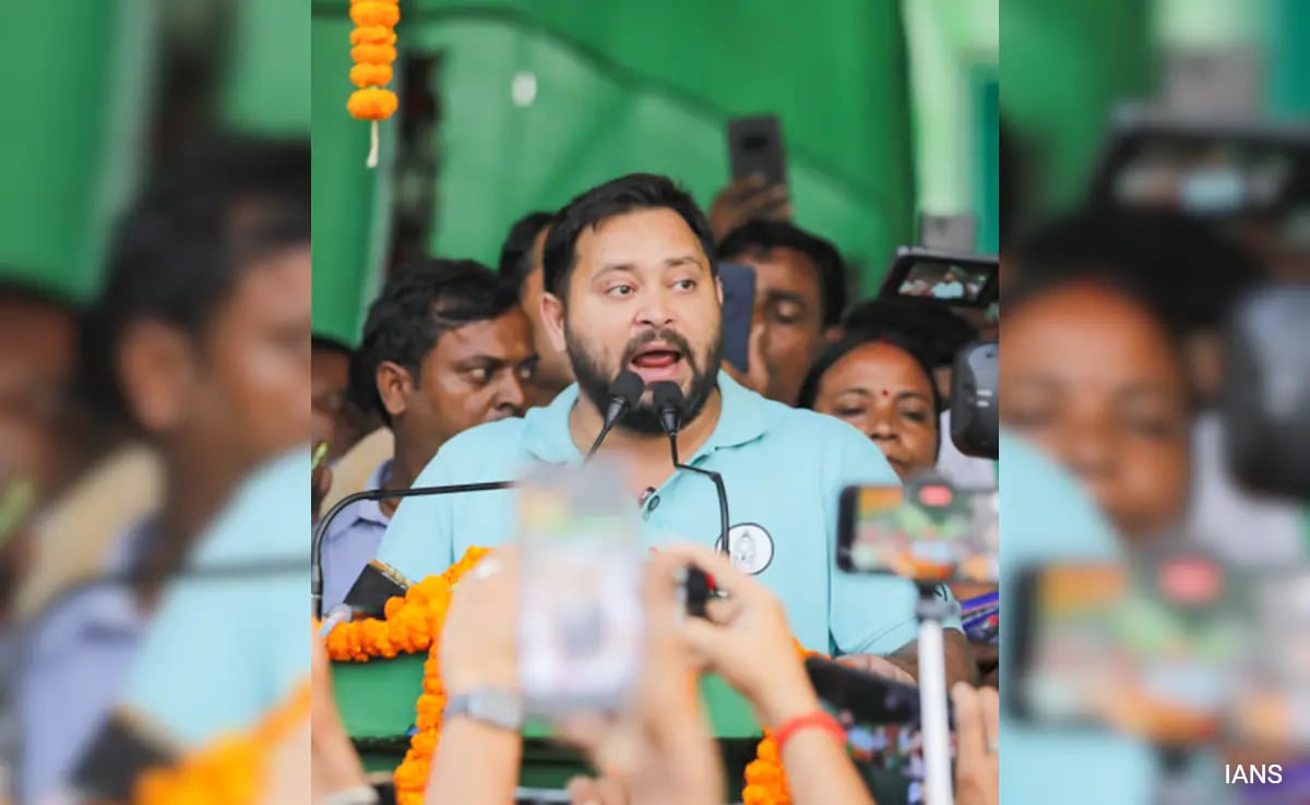 Tejashwi Yadav Celebrates 36th Birthday During Rally In Bihar's Karakat