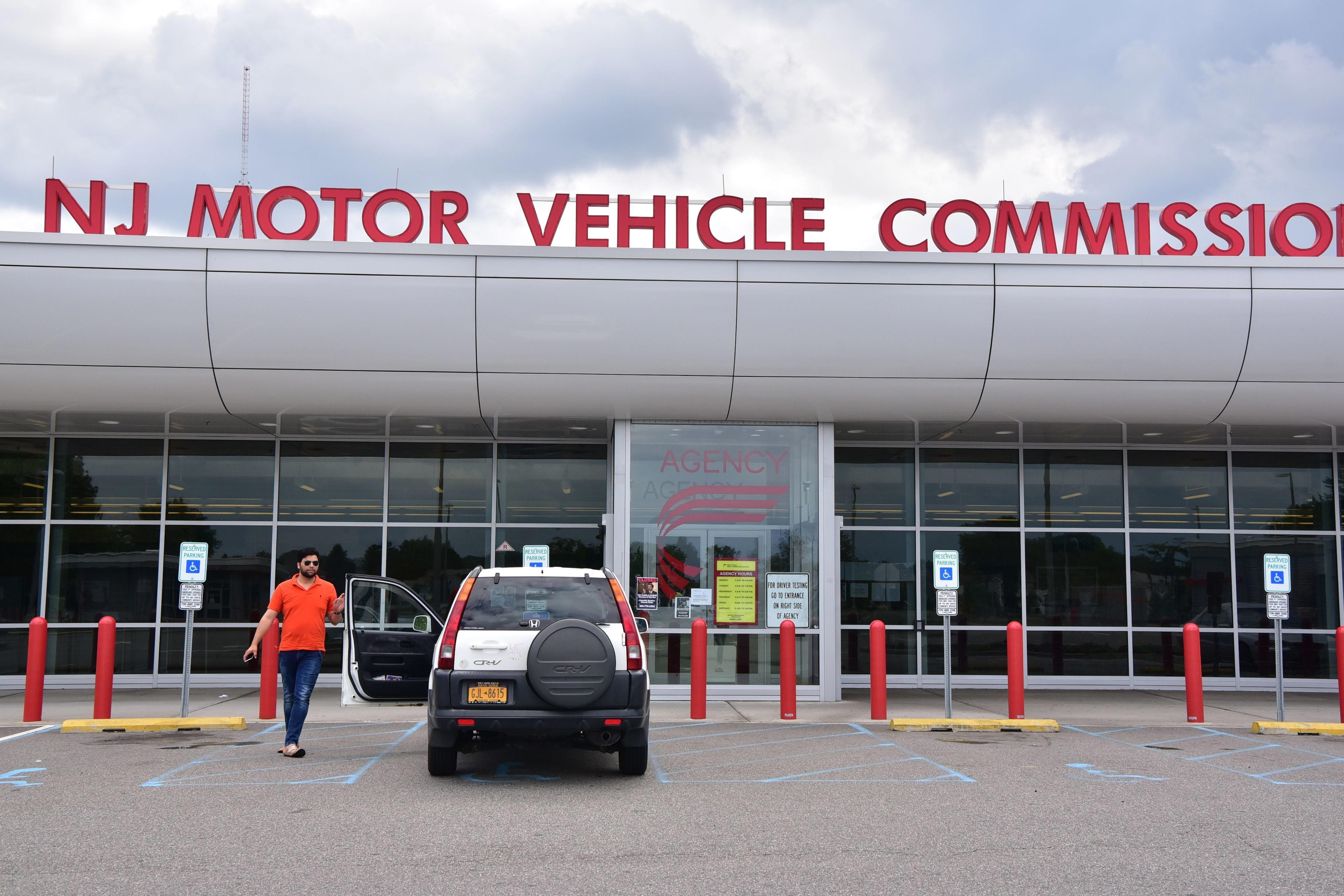 NJ vehicle registration returning to Hunterdon County. Here's the details