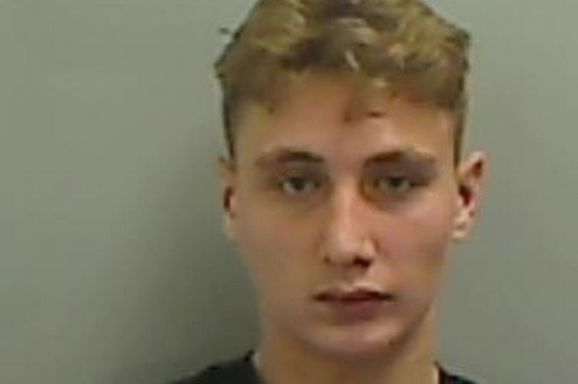 North East inmate fractured prison guard's jaw after 'paranoid' behaviour