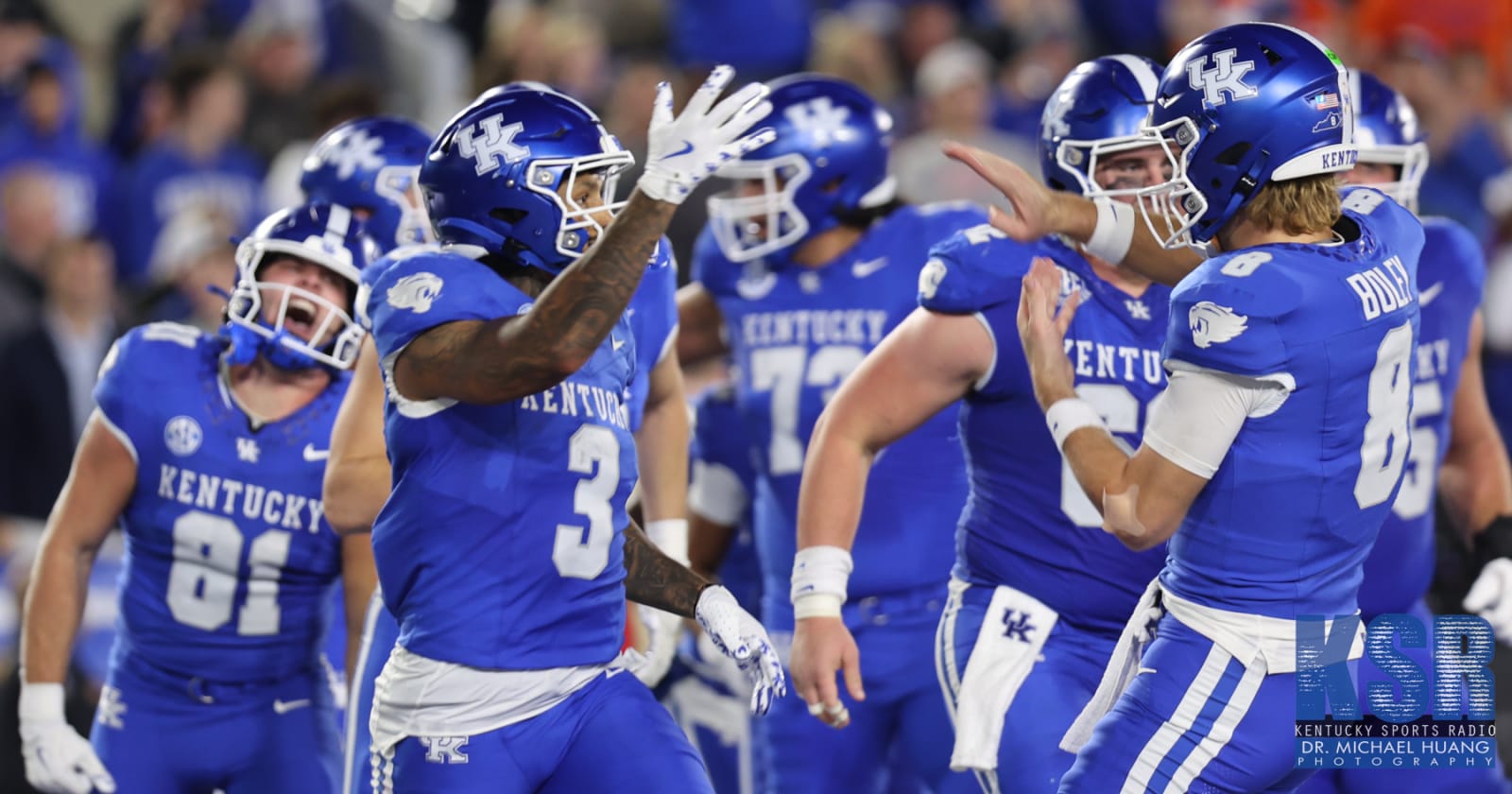 Kentucky uses complementary football, Middle Eight blitz to steamroll ...