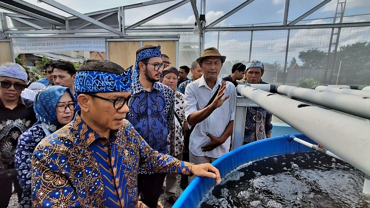 Mendes PDT Sarankan Bumdes di Bandung Barat Jalin MoU Dengan SPPG ...