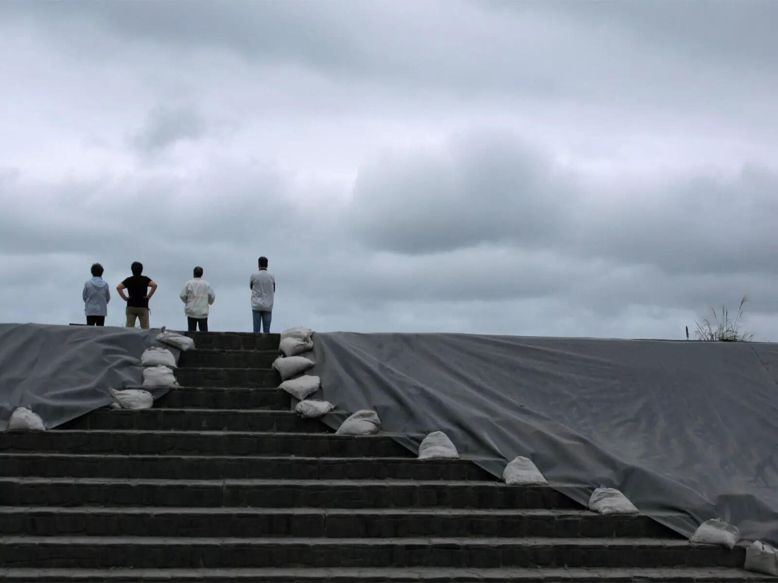 Japan observes tiny tsunami following 6.7 magnitude quake