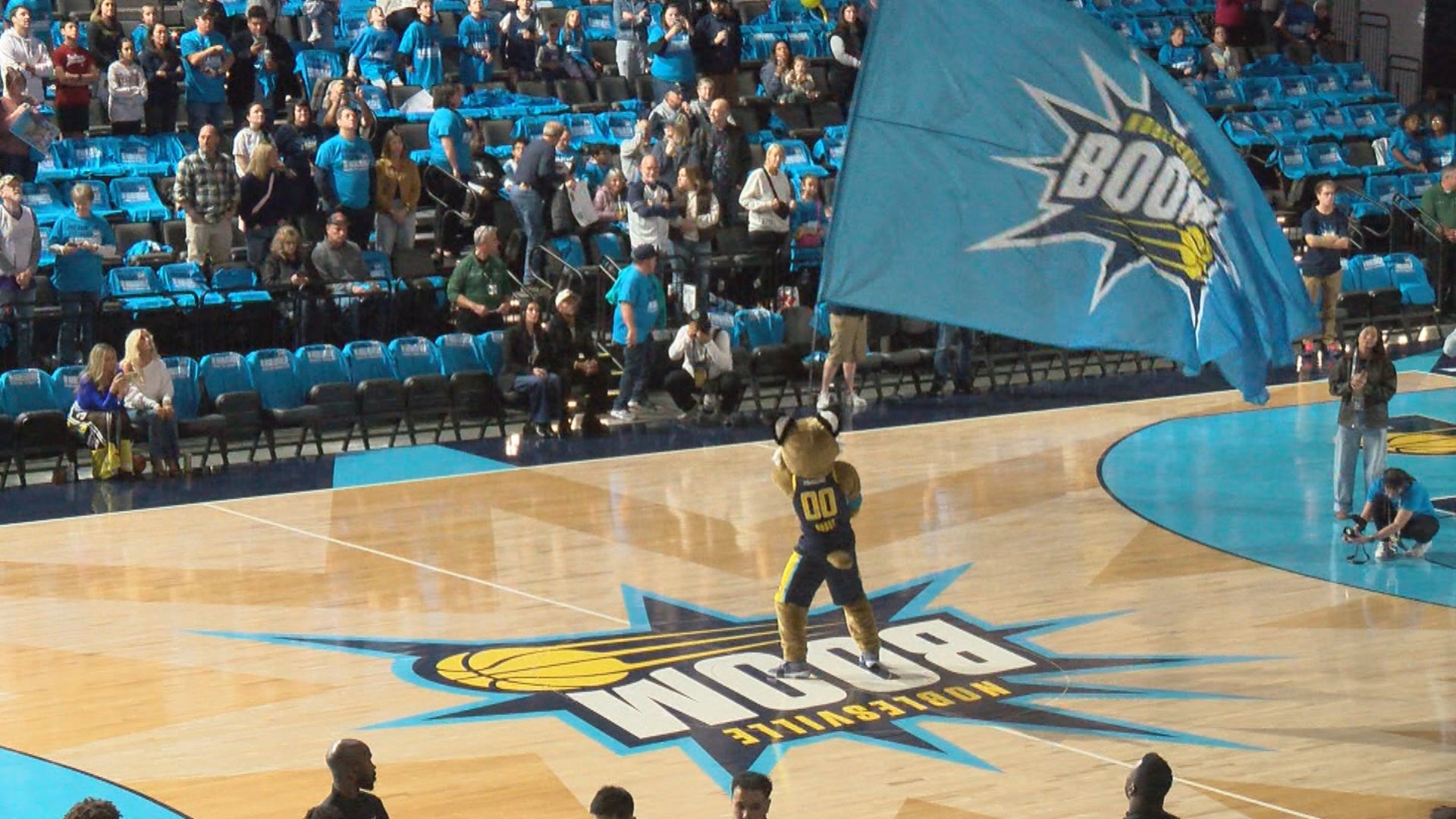 Pacers' NBA G League team Noblesville Boom sells out first home game