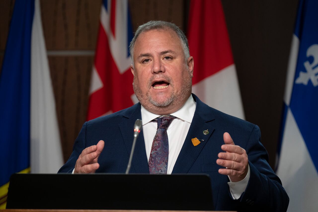 NDP MP ‘very confident’ no New Democrats will cross floor to Liberals ...
