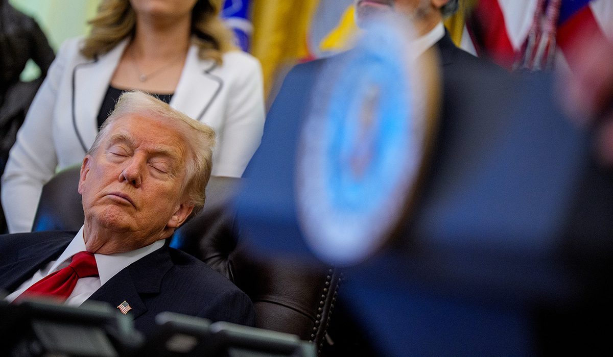 ‘Sleepy Donald’ – Social media reacts as Trump appears to doze off ...